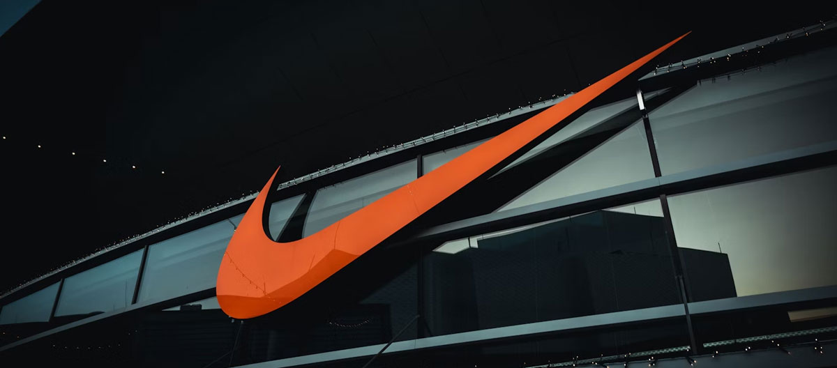 What Is The Difference Between Logo Design And Branding? Everything You ...